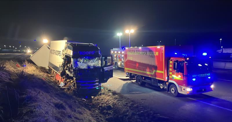 Lkw kollidiert auf A6 bei Erlenbach mit Reisebus – Bilder zeigen Einsatz - STIMME.de