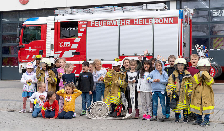 Kindergarten Richen zu Besuch bei der Feuerwehr Heilbronn - STIMME.de