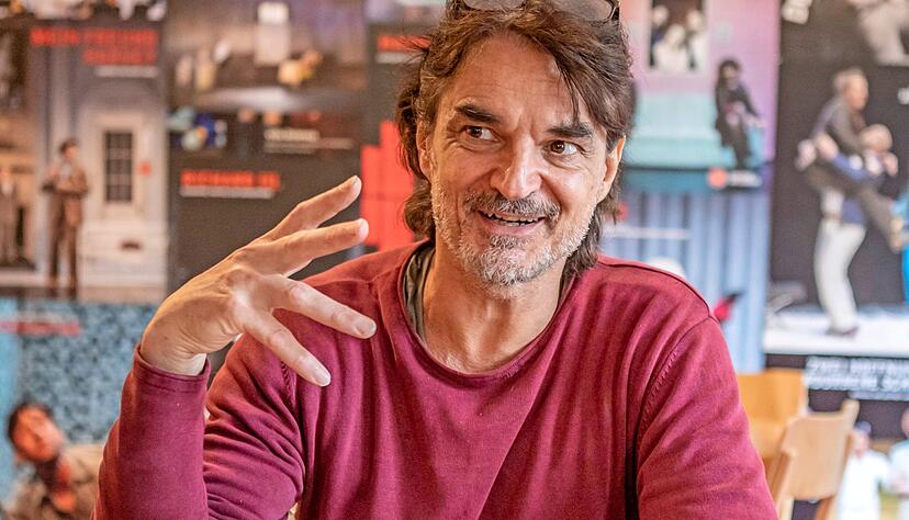 Choreograph Stephan Thoss macht Bewegung lesbar: Gastspiel in Heilbronn ...