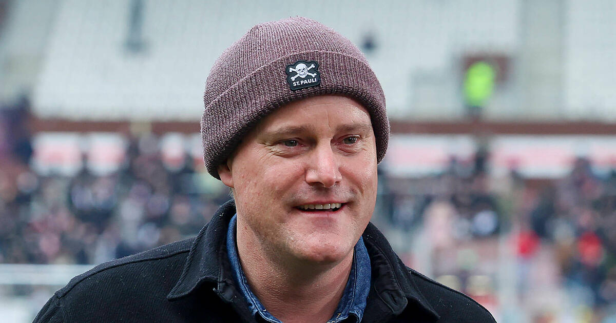 Nazi-Sticker im Live-TV – VfB-Gegner FC St. Pauli mit politischem ...