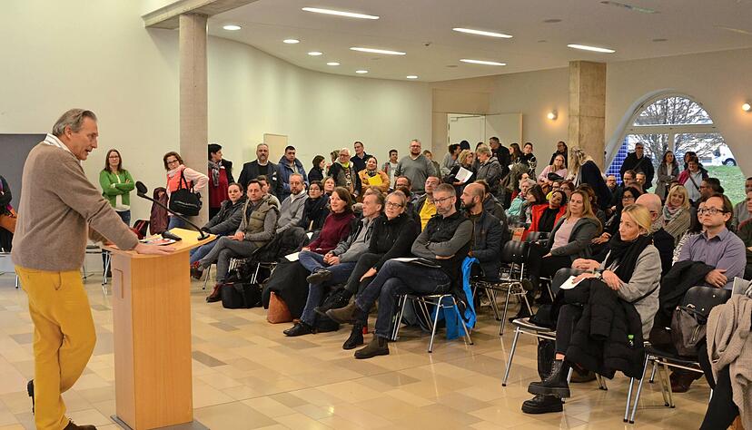 Wer wird der neue Landeselternbeirat? Elternvertreter wählen ihre ...