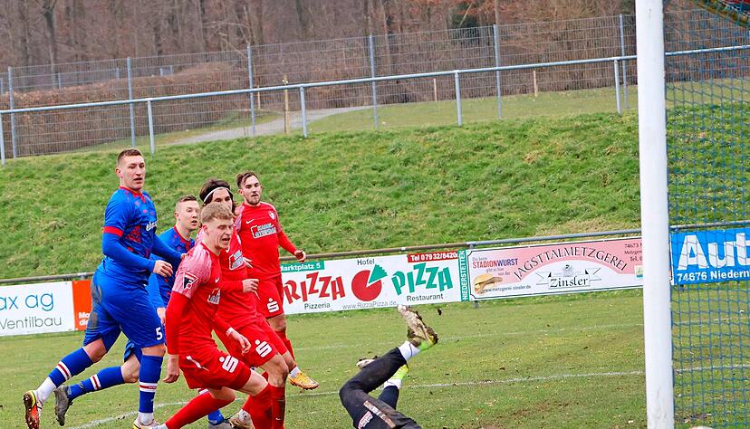 Hollenbach setzt auf Heimstärke - STIMME.de