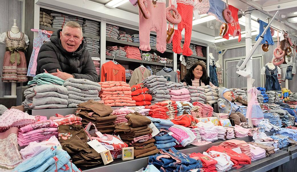 Ein Stück Normalität auf dem Matthias-Krämermarkt in Künzelsau - STIMME.de