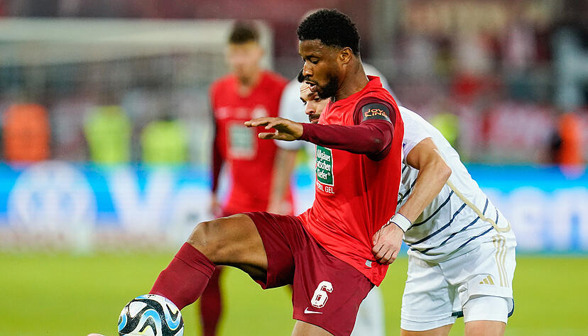 1. FC Kaiserslautern siegt gegen Saarbrücken im DFB-Pokal: "Notwendiges Spielglück gehabt ...