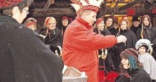 Graustalweible stauben die Masken ab - STIMME.de