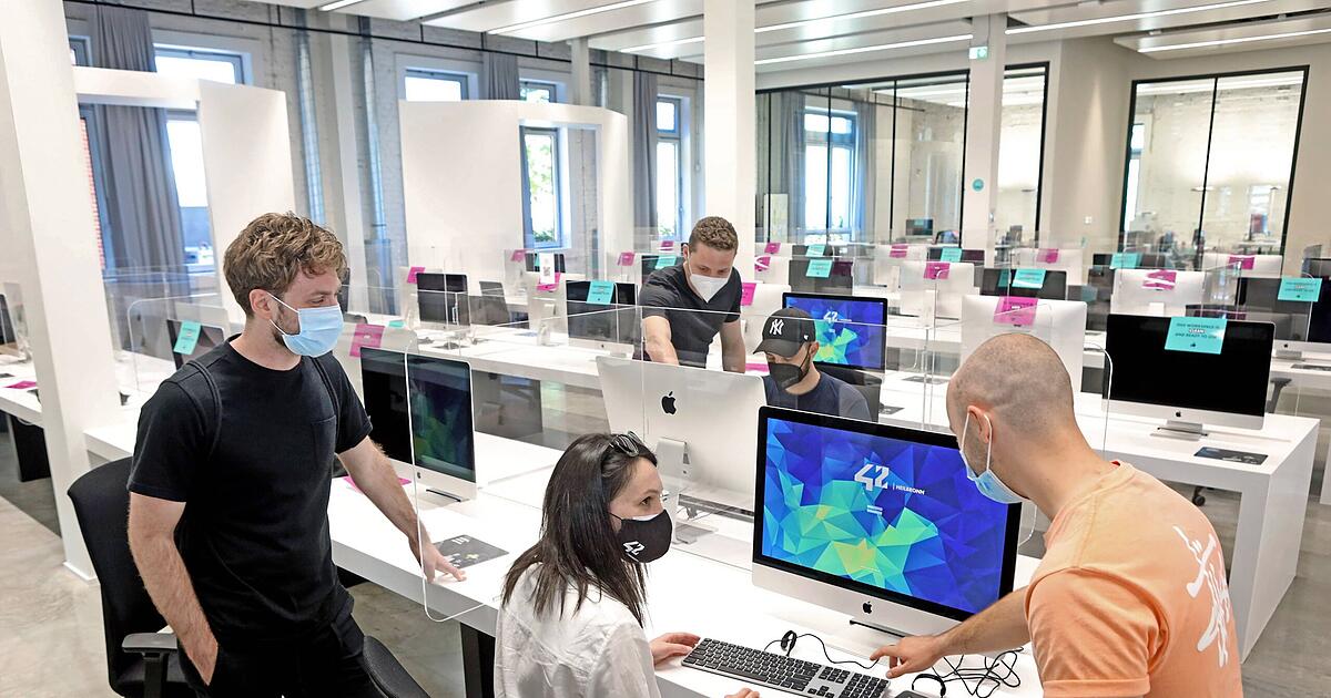 Programmierschule 42 in Heilbronn eröffnet - STIMME.de