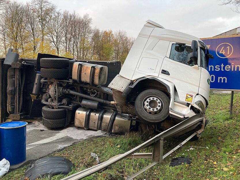 Schwerer Lkw-Unfall auf der A6 bei Neuenstein - STIMME.de