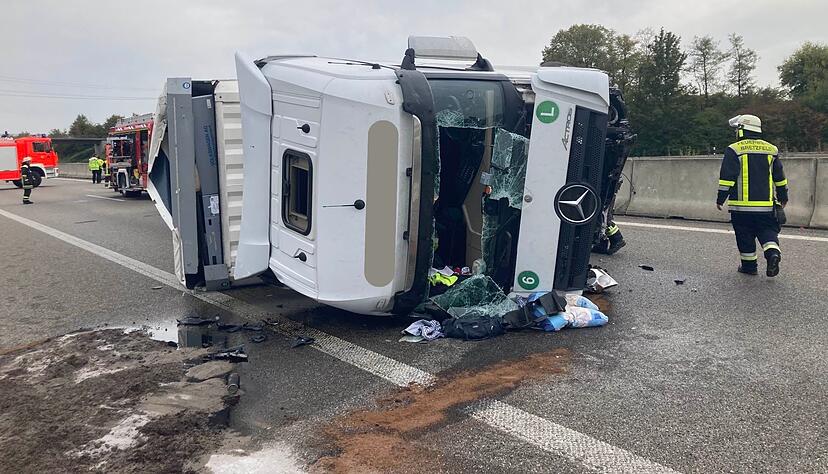 A6 nach Lkw-Unfall am Kreuz Weinsberg gesperrt - STIMME.de