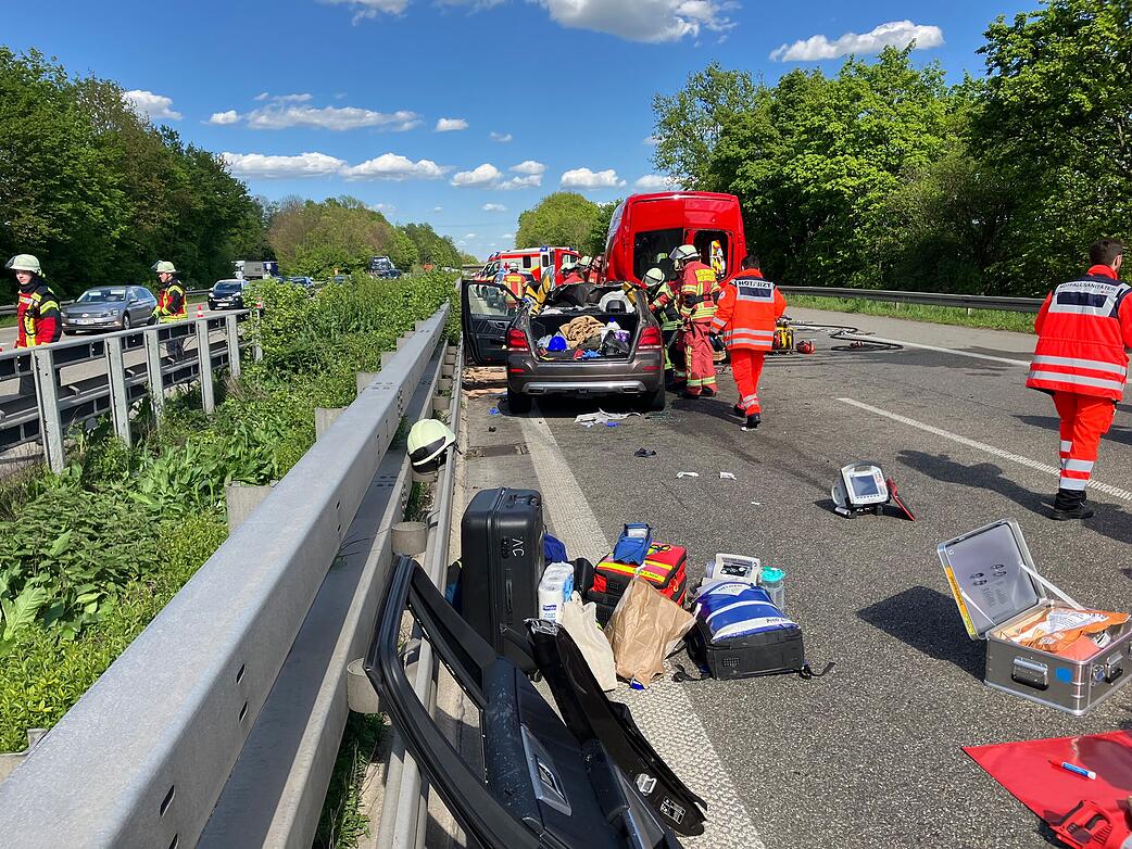 A6-Unfall bei Bretzfeld mit mehreren Fahrzeugen: Vollsperrung am Samstagnachmittag - STIMME.de