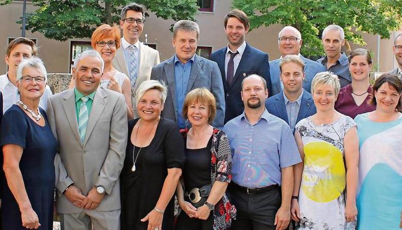 Standing Ovations für Gustav Jenne - STIMME.de