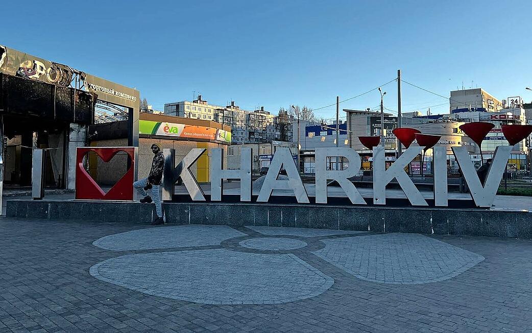 Fotograf Chris Knickerbocker aus Güglingen dreht in der Ukraine einen ...