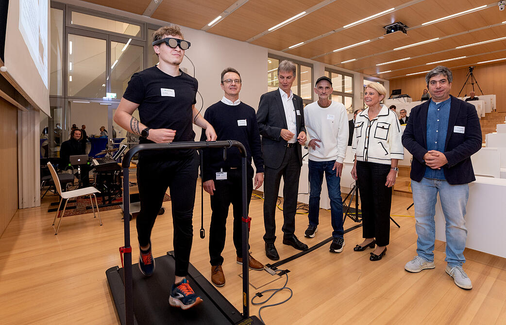 Digitale Laufplattform: Revolutionieren VR-Brillen den Laufsport ...