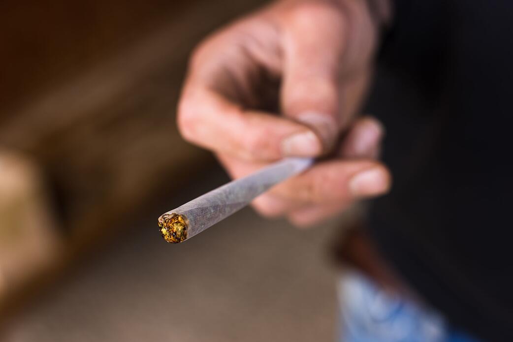 Cannabis: Wie lange nach dem Joint mit Autofahren warten? - STIMME.de