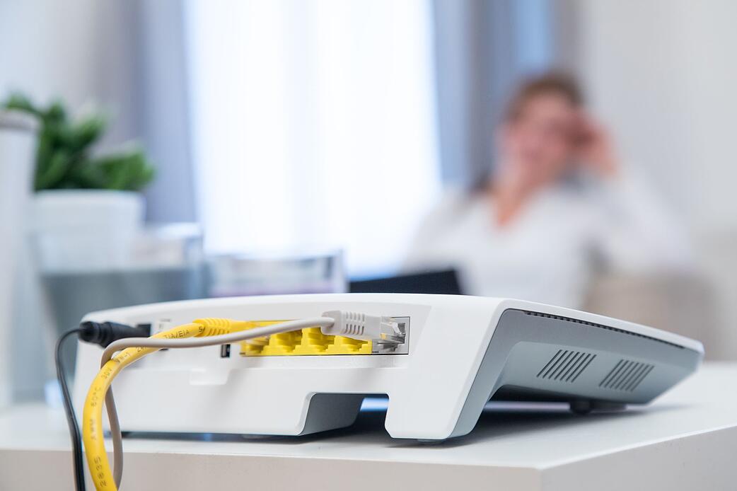 Neuer Glasfaseranschluss mit altem Router: So geht's - STIMME.de