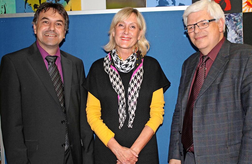 Zuwendung geben und Grenzen setzen - STIMME.de