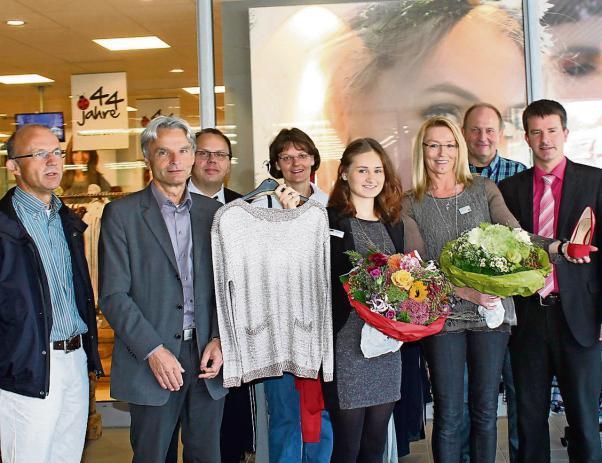 Willkommensgruß für AWG und Deichmann - STIMME.de