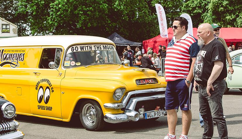 Möglichst alt und aus der neuen Welt: Treffen der Freunde von US-Cars ...