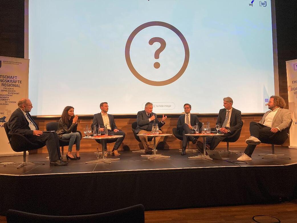 Regionale Abgeordnete diskutieren über Putin, Energieversorgung und ...