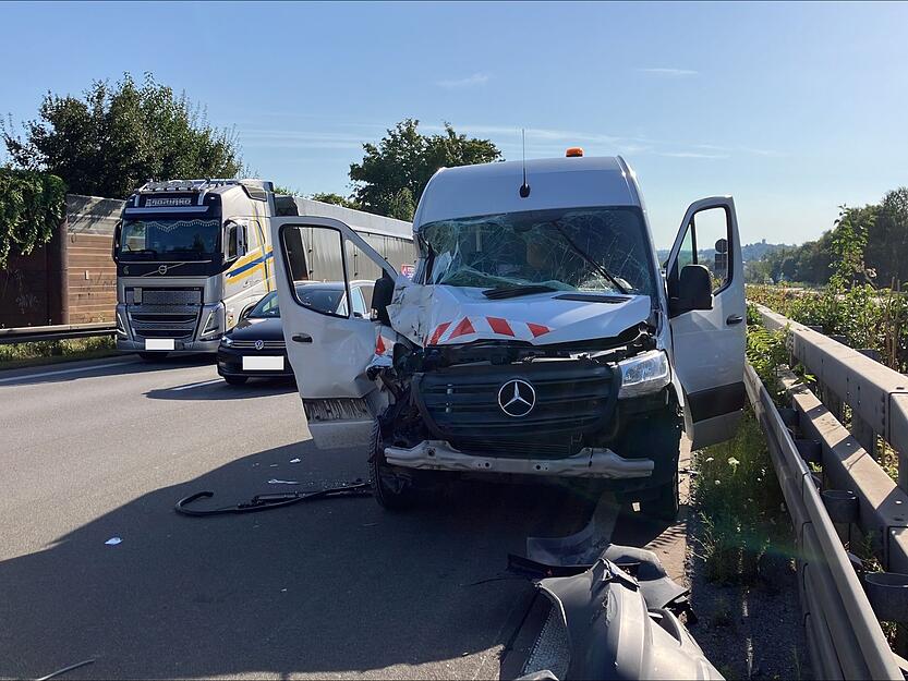A6 nach Unfall bei Öhringen gesperrt - STIMME.de