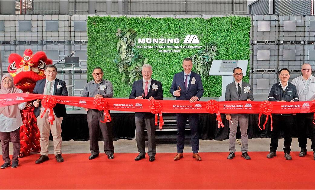Münzing weiht neues Werk in Malaysia ein - STIMME.de