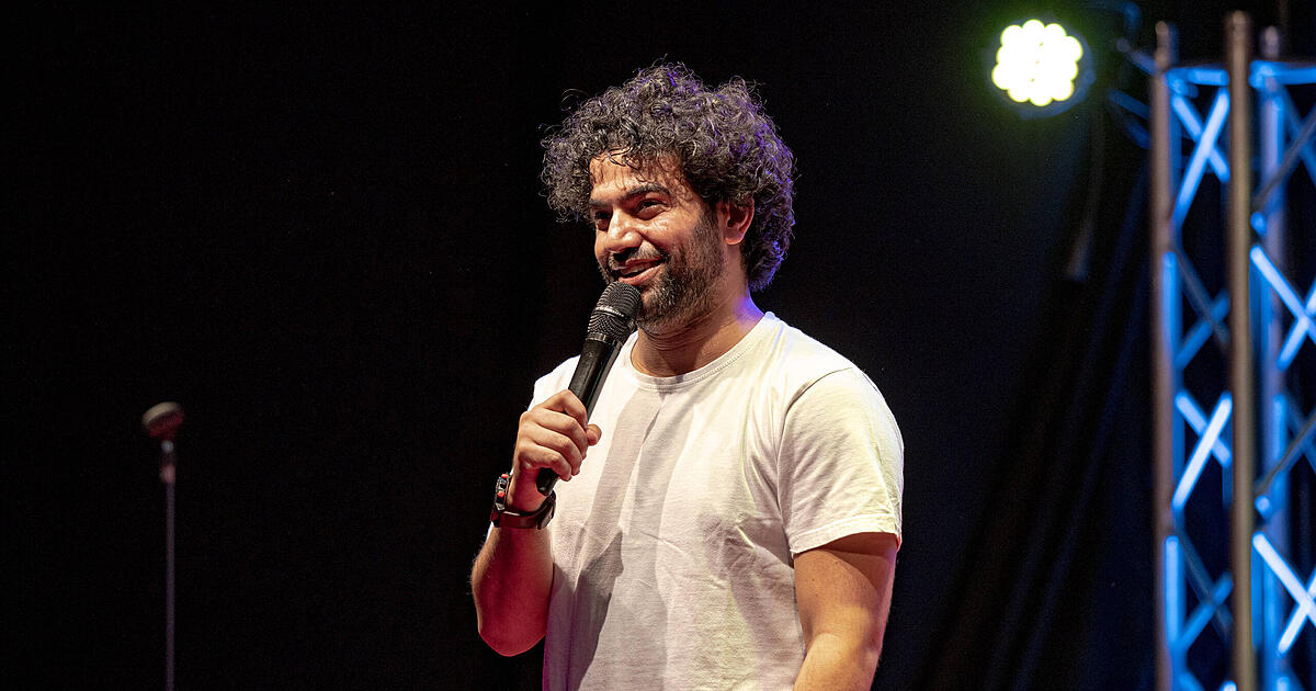 Vor Auftritt in Heilbronner Harmonie: Warum Comedian Nizar so ...