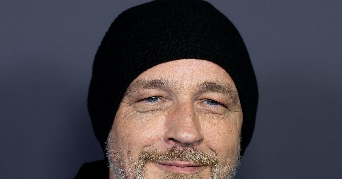 Komiker Torsten Sträter sagt wegen Erkrankung Auftritte ab - STIMME.de