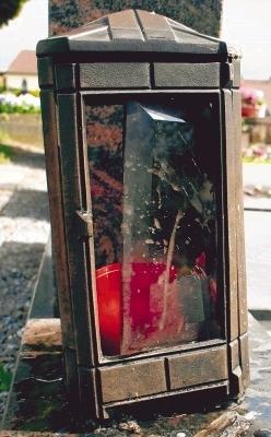 Kein Respekt vor Toten und Hinterbliebenen - STIMME.de