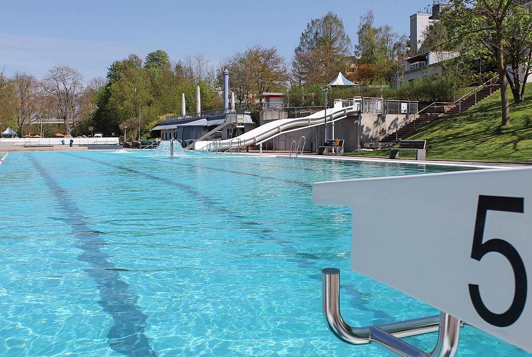 Rappsodie: Warum es in Bad Rappenau vorerst reduzierte Freibadpreise ...