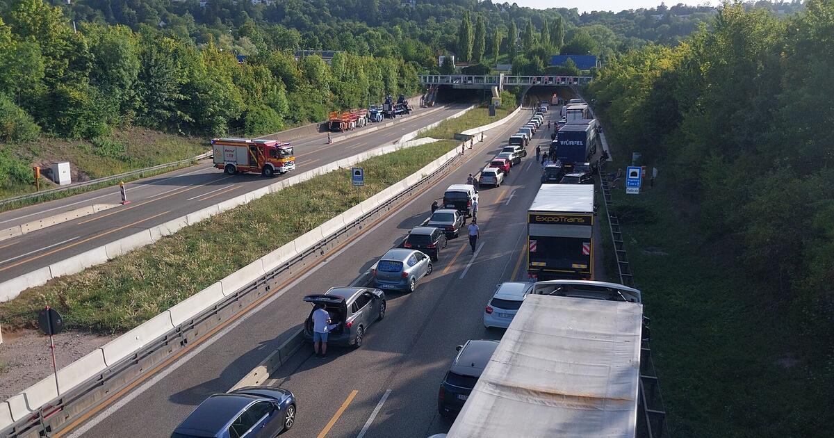Engelbergtunnel auf A81 wegen Fahrzeugbrand zeitweise voll gesperrt - STIMME.de