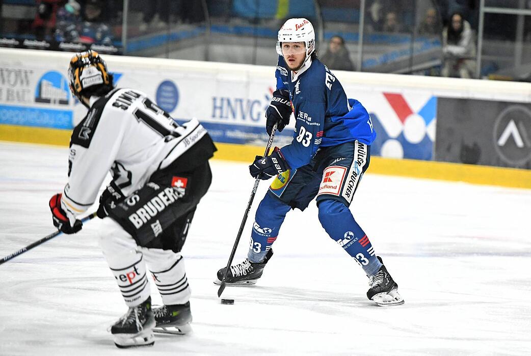 Marco Haas macht bei Falken-Sieg den Unterschied - STIMME.de