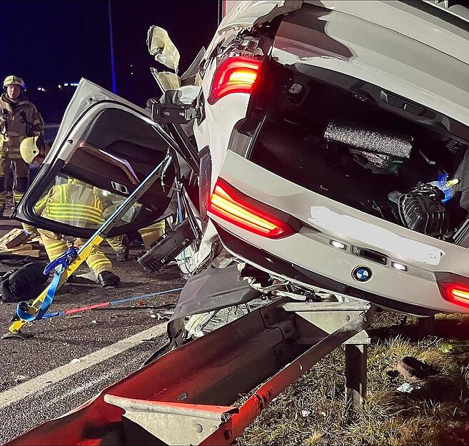 Tödlicher Unfall auf A6 bei Bad Rappenau – Bilder zeigen Feuerwehr-Einsatz - STIMME.de