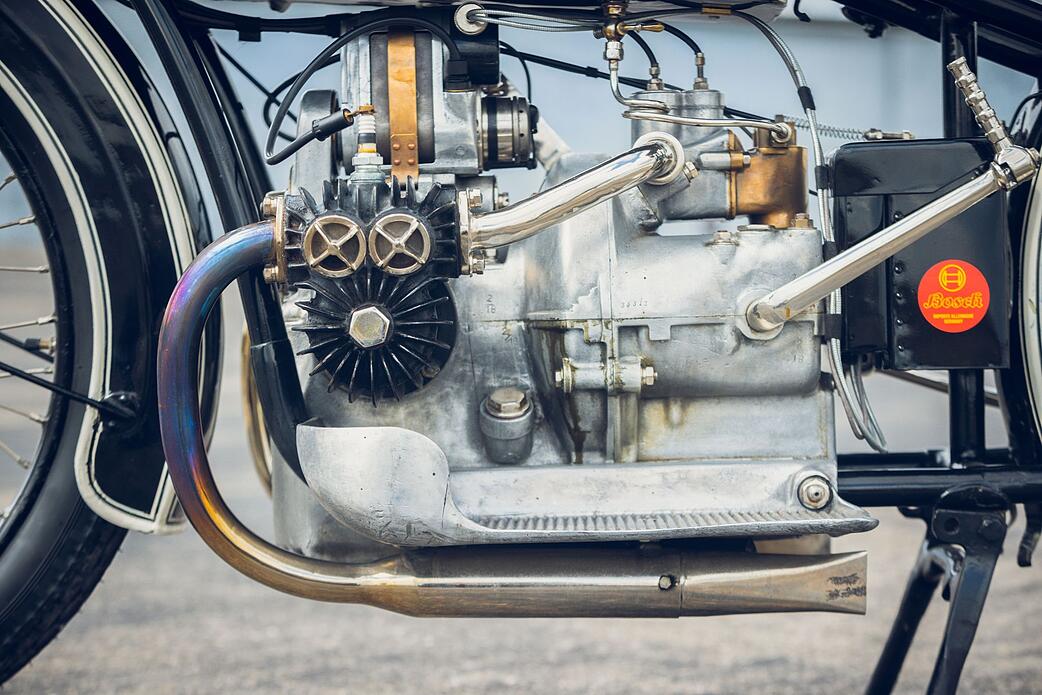 BMW R32: Ausflug mit einer flotten Hundertjährigen - STIMME.de