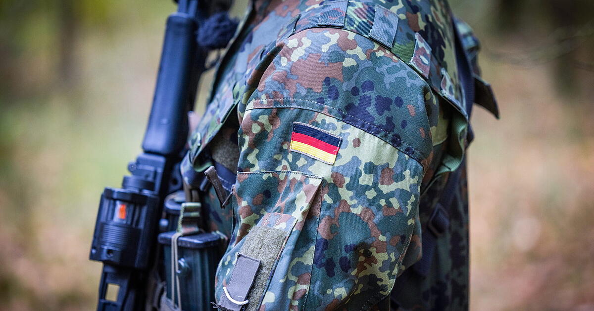 Neuer Wehrdienst beschlossen: Bundestag stimmt für Pflicht-Musterung ...