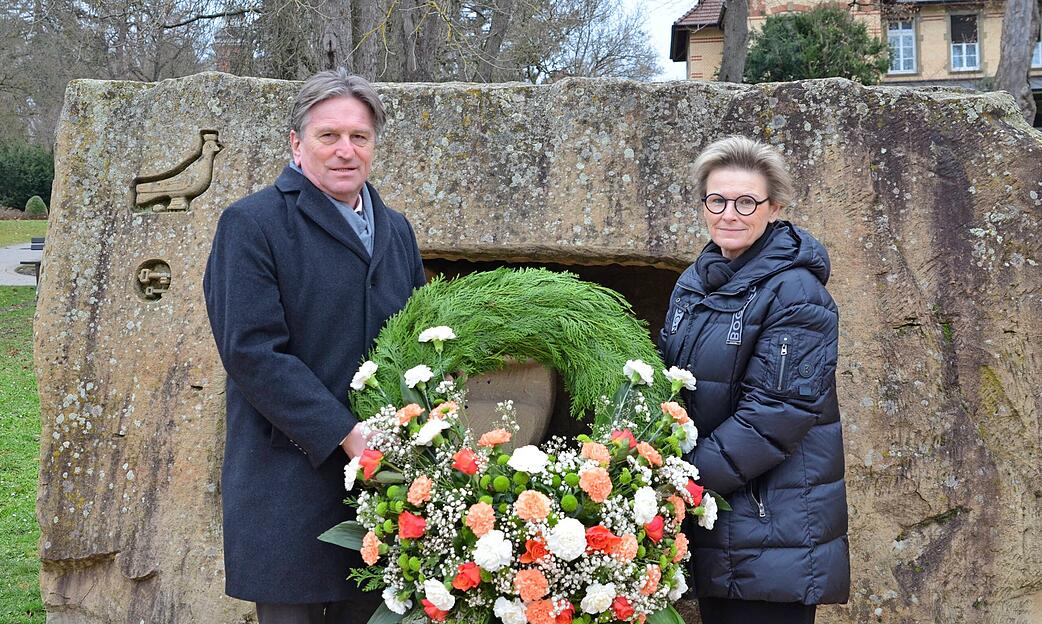 Den NS-Opfern aus Weinsberg einen Namen geben - STIMME.de