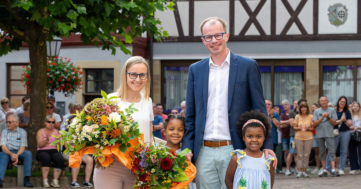 Simon Michler gewinnt Bürgermeisterwahl in Möckmühl - STIMME.de