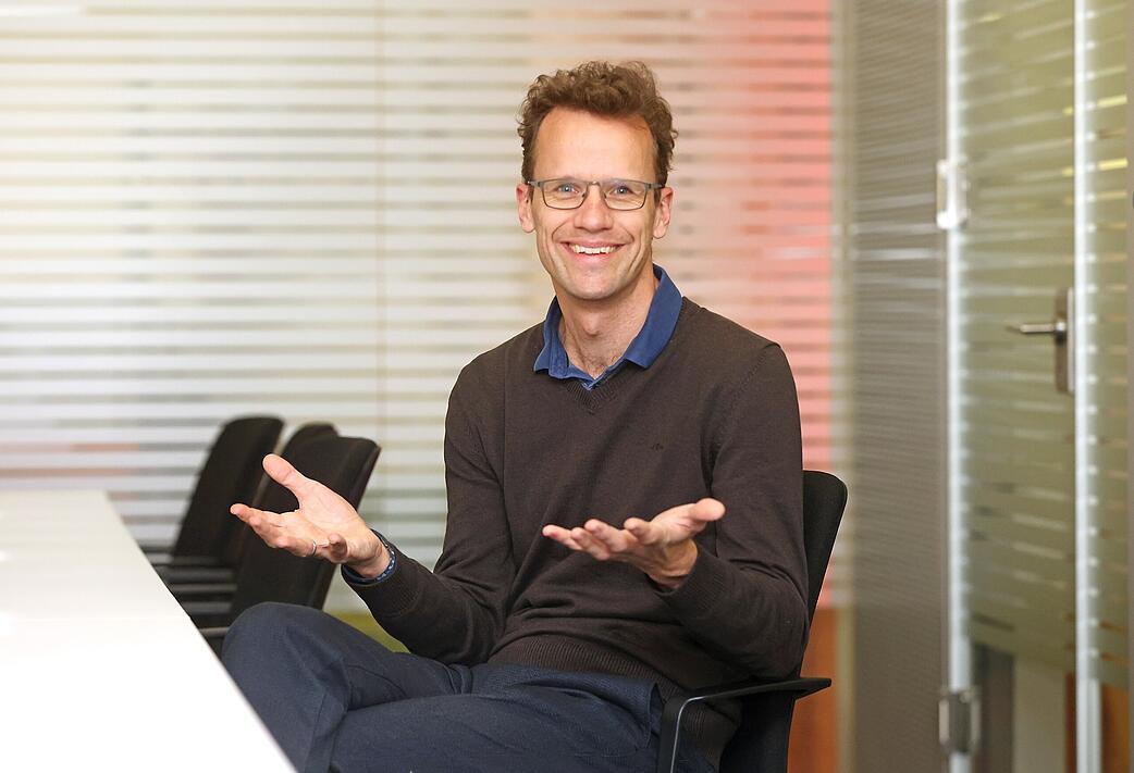 Daniel Renz ist Klinkseelsorger, Rundfunkpfarrer und Briefzusteller ...