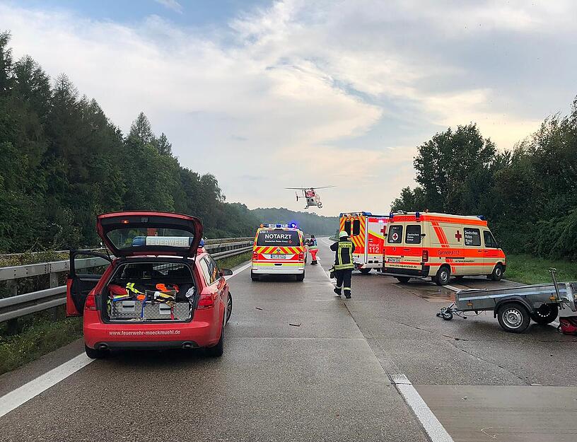 Schwerer Unfall auf der A81 bei Möckmühl - STIMME.de