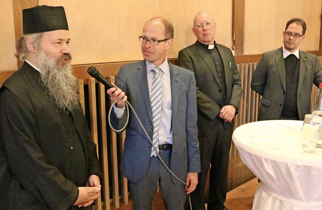 Künzelsauer Christen stehen miteinander für den Glauben ein - STIMME.de