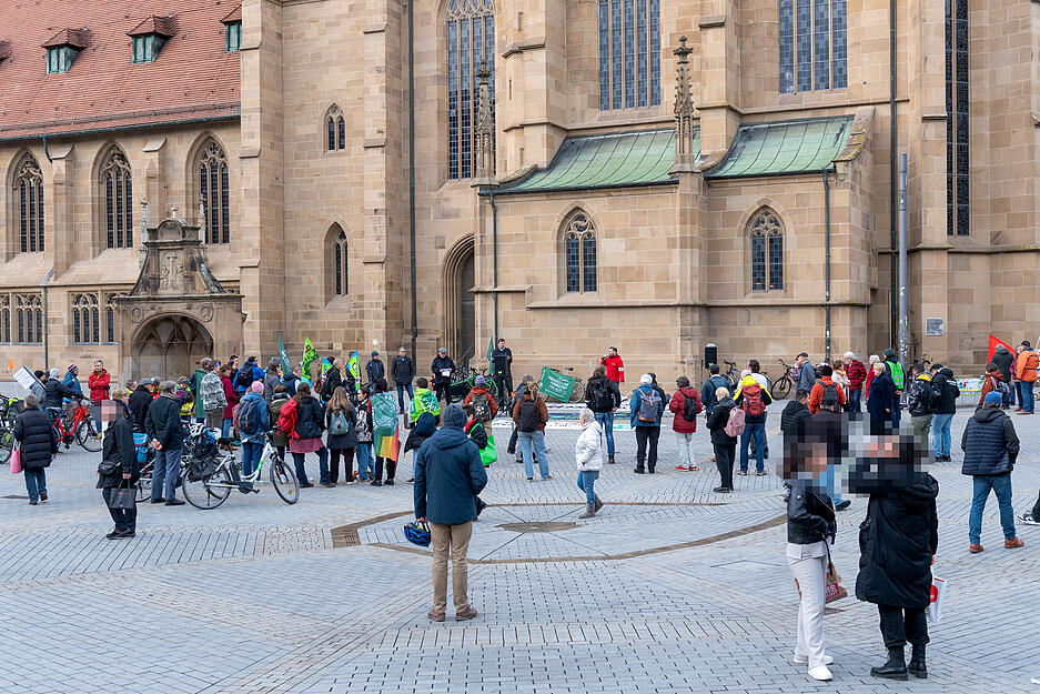 Kundgebung zum Klimastreik in Heilbronn: Verdi und Fridays for Future stehen zusammen - STIMME.de