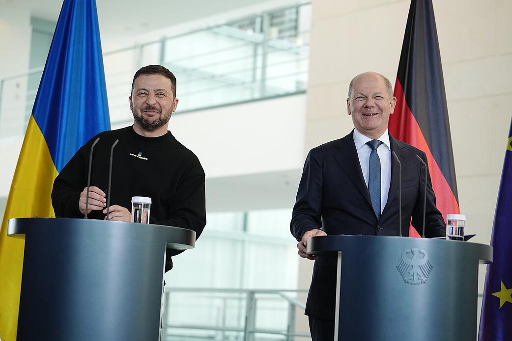 Selenskyj trifft Scholz: Ukrainischer Präsident zu Besuch in Berlin - STIMME.de