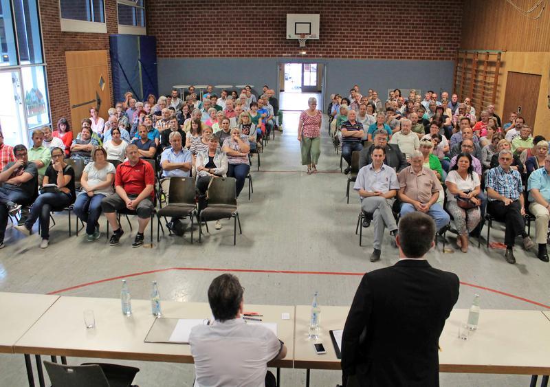 Zwischen Ängsten und Hilfsbereitschaft - STIMME.de