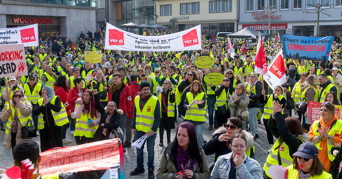 Verdi-Aktion: Große Demo und Streik-Kundgebung in Heilbronn - STIMME.de