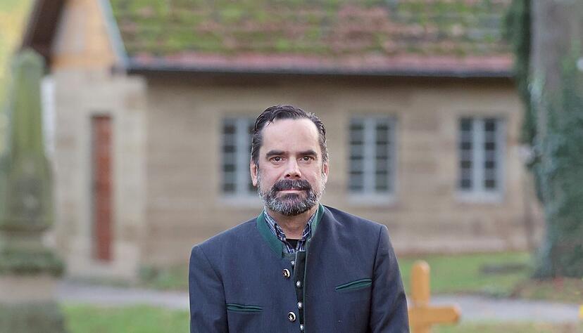 Bestatter Thilo Klar: Um den Menschen geht es bis zum Schluss - STIMME.de