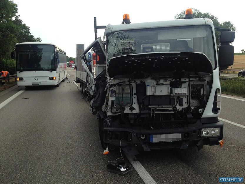 Unfall auf der A6 - STIMME.de