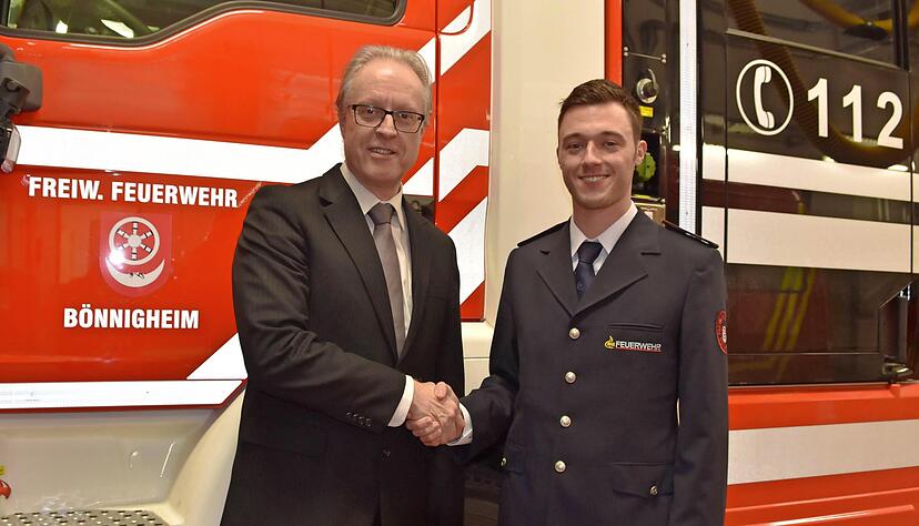 Überraschender Kommandantenwechsel - STIMME.de