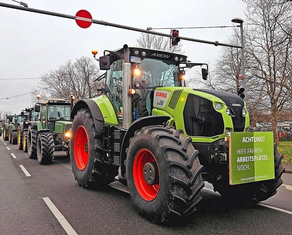 Bauer aus Bönnigheim erklärt, was bei Lebensmittelproduktion und ...