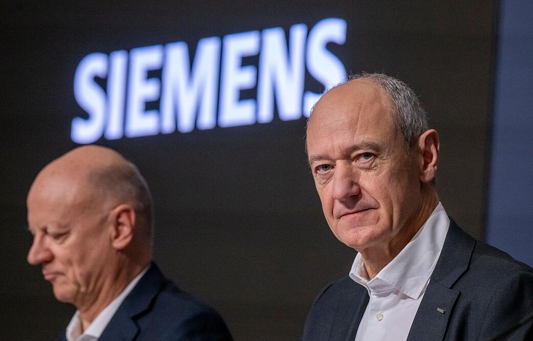 Siemens schreibt Rekordgewinn - und baut Jobs ab - STIMME.de