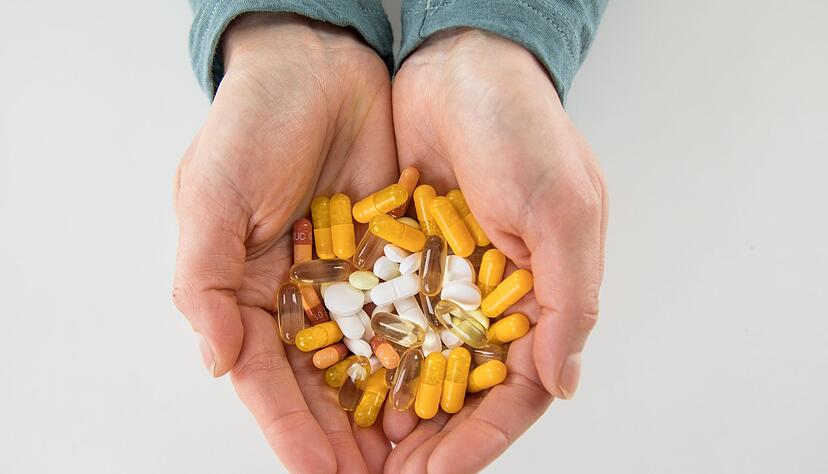 Medikamentenkauf im Urlaub: Kammer rät zu Vorsicht - STIMME.de