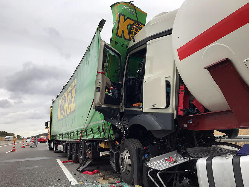 Schwerer Lkw-Unfall auf der A6 - STIMME.de