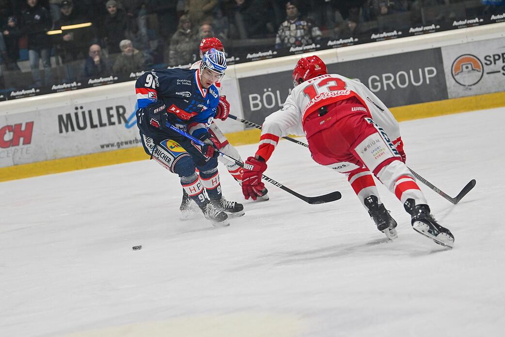 7:2 gegen Selb: Falken verbessern ihre Heimbilanz - STIMME.de